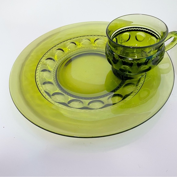 Indiana Glass | Dining | Vintage Indiana Glass Green Kings Crown Snack ...